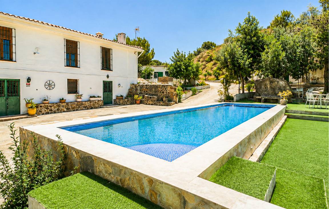 400 M² Maison De Vacances ∙ 8 Chambres ∙ 16 Personnes - Cártama