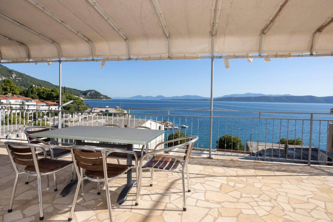 56 M² Apartment ∙ 2 Bedrooms ∙ 4 Guests - Hvar