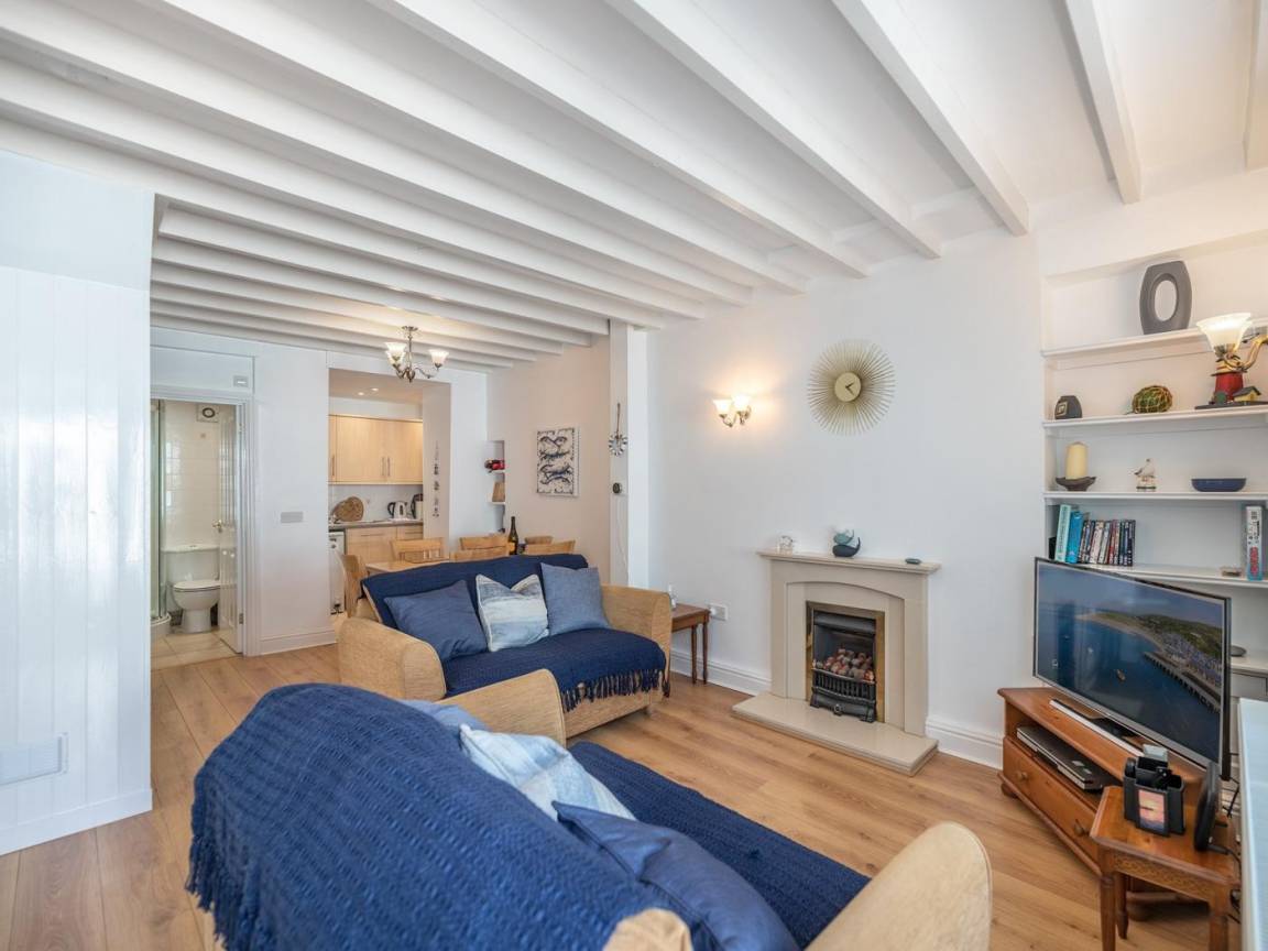 Cottage ∙ 2 Bedrooms ∙ 4 Guests - Aberdovey
