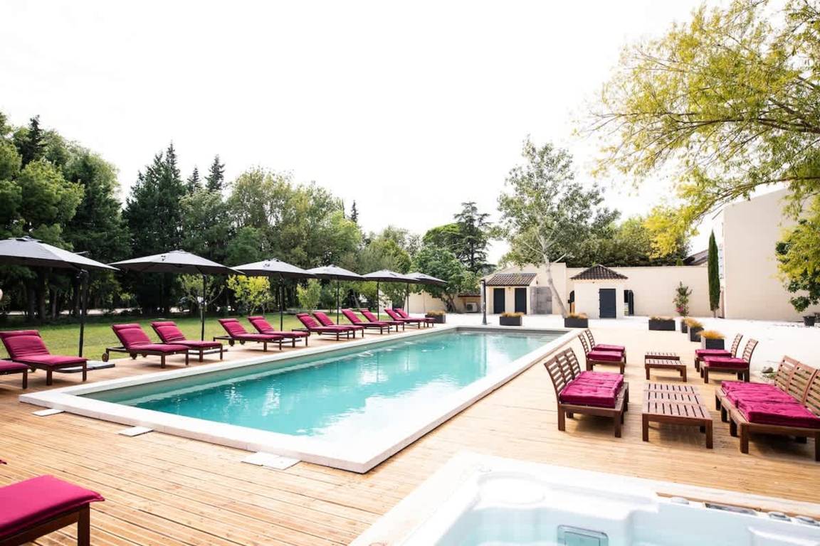Villa ∙ 4 Camere Da Letto ∙ 8 Ospiti - Saint-Rémy-de-Provence