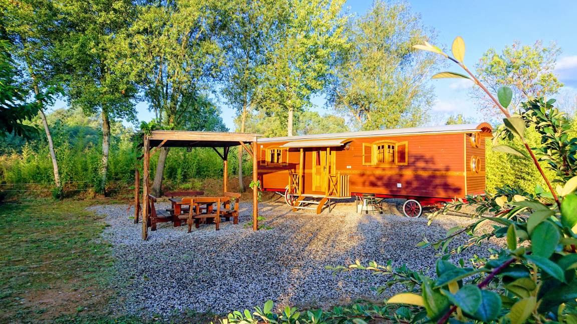 Chalet ∙ 2 Chambres ∙ 22 Personnes - Balazuc