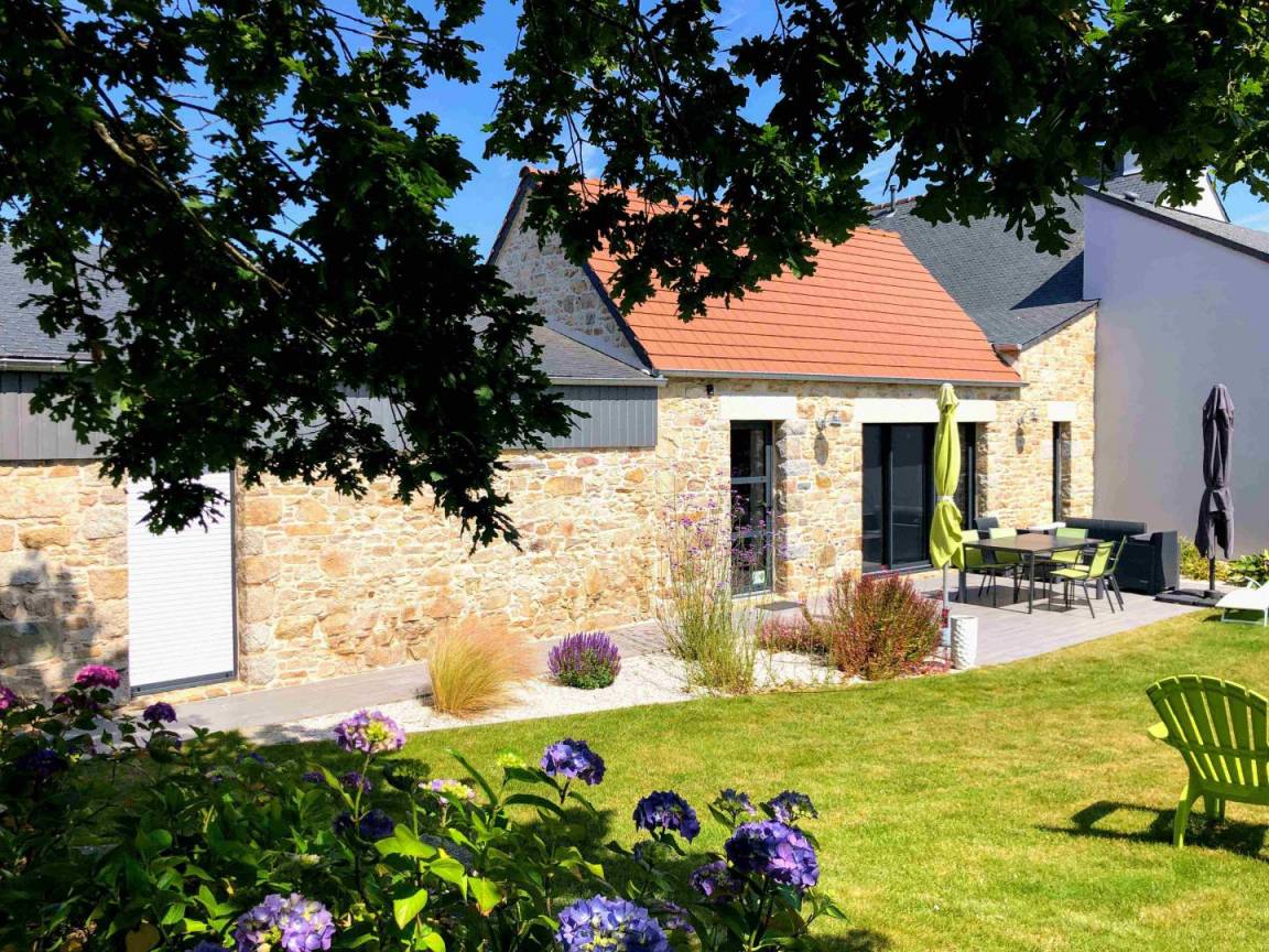 68 M² Gîte ∙ 2 Chambres ∙ 5 Personnes - Trédarzec
