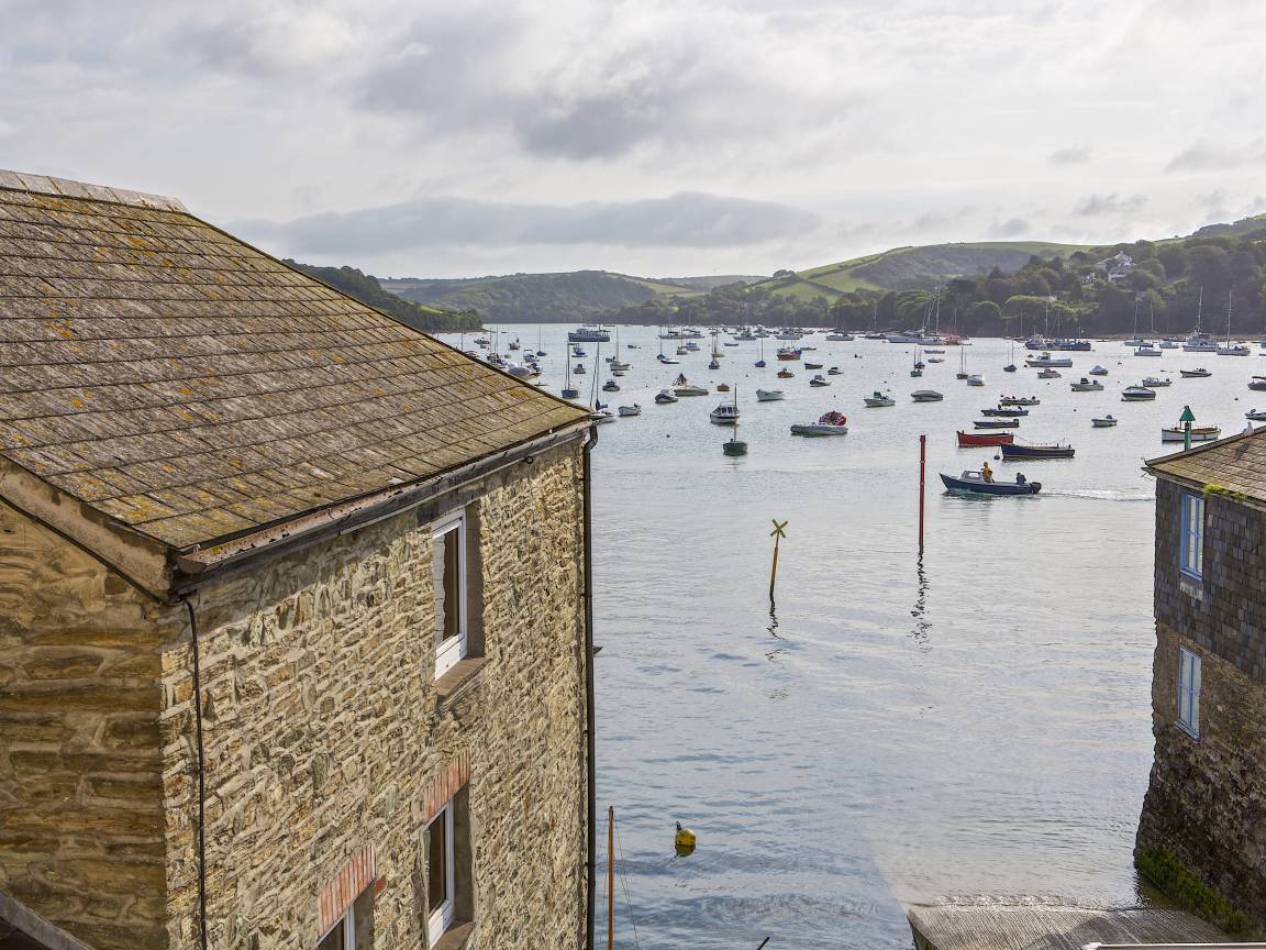 Cottage ∙ 2 Bedrooms ∙ 4 Guests - Kingsbridge