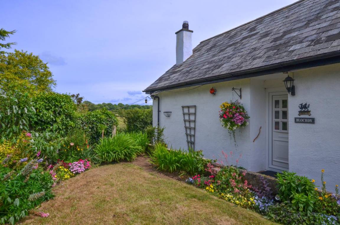 House ∙ 3 Bedrooms ∙ 5 Guests - Caernarfon