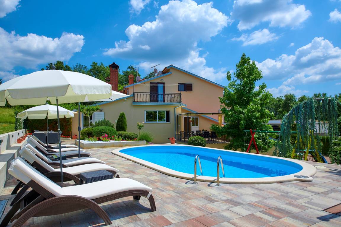 207 M² Villa ∙ 3 Habitaciones ∙ 8 Huéspedes - Istria