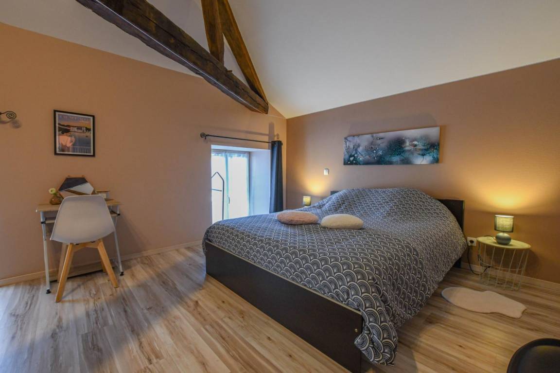 85 M² Gîte ∙ 1 Chambre ∙ 6 Personnes - Bar-sur-Aube