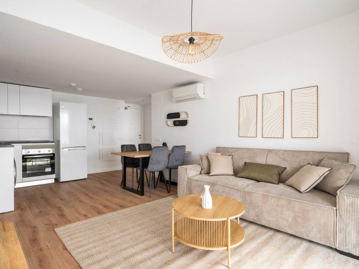 50 M² Apartamento ∙ 1 Habitación ∙ 4 Huéspedes - San Sebastián de los Reyes