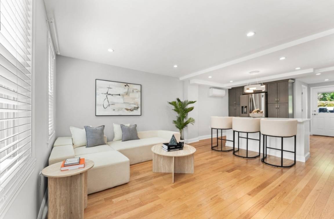 98 M² House ∙ 2 Bedrooms ∙ 8 Guests - Boston, MA