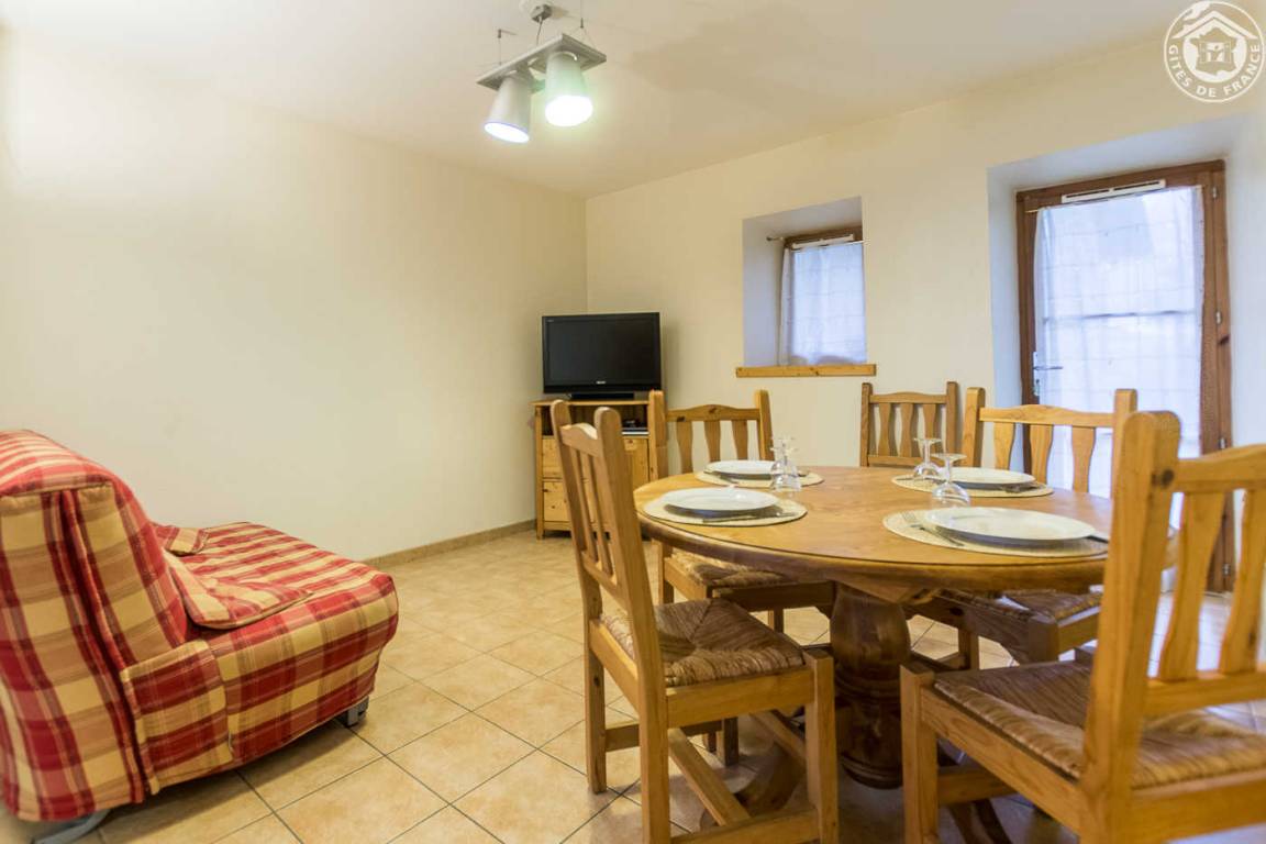 60 M² Gîte ∙ 2 Chambres ∙ 4 Personnes - Lac du Bourget