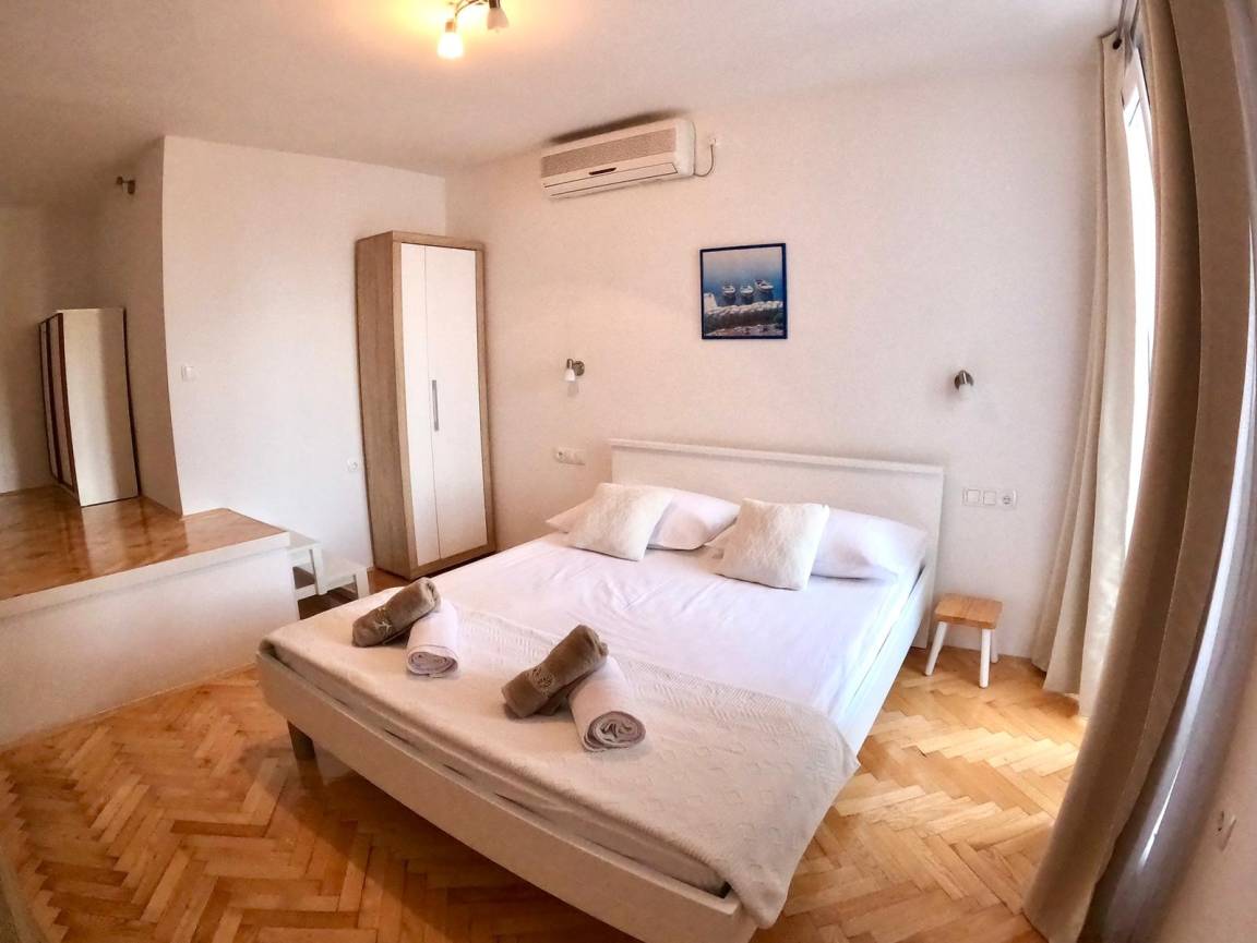 35 M² Apartamento ∙ 1 Habitación ∙ 4 Huéspedes - Omiš