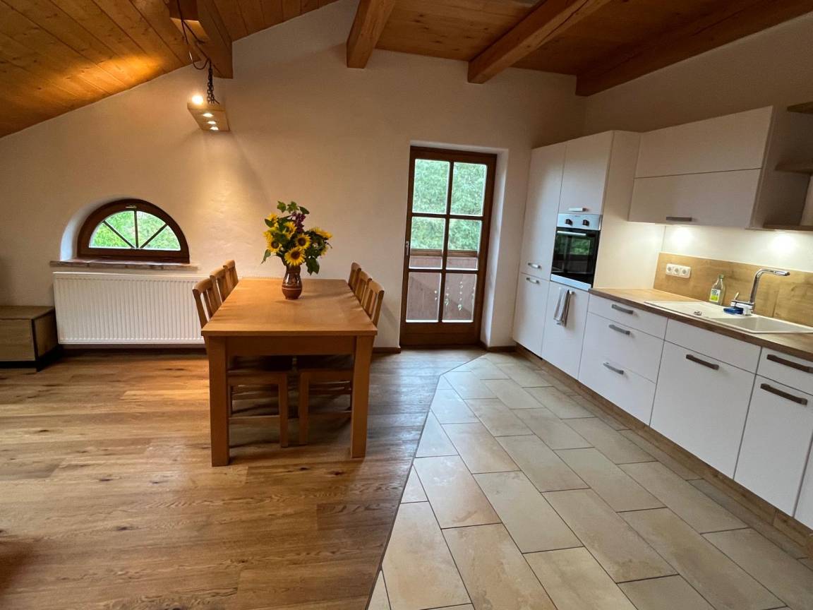 60 M² Apartment ∙ 4 Guests - Obing