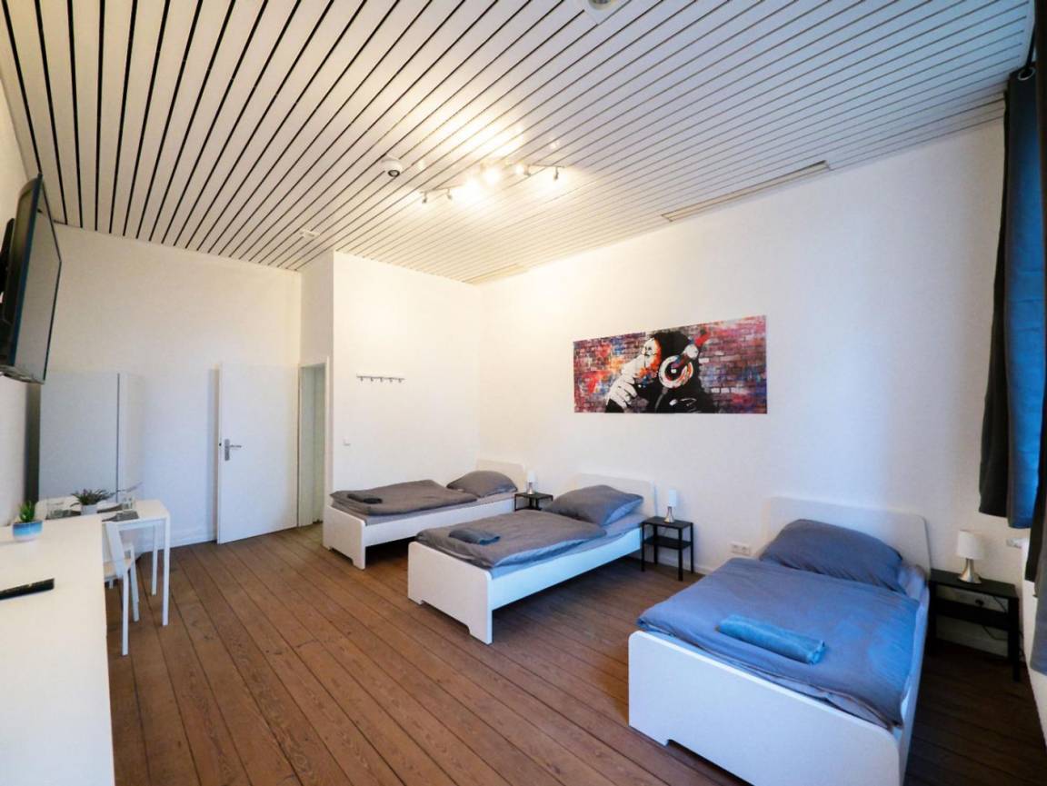 64 M² Apartamento ∙ 2 Habitaciones ∙ 7 Huéspedes - Geesthacht