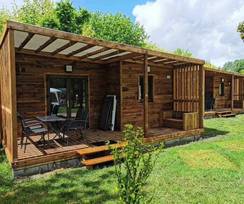 39 M² Chalet ∙ 2 Bedrooms ∙ 4 Guests - Coulon