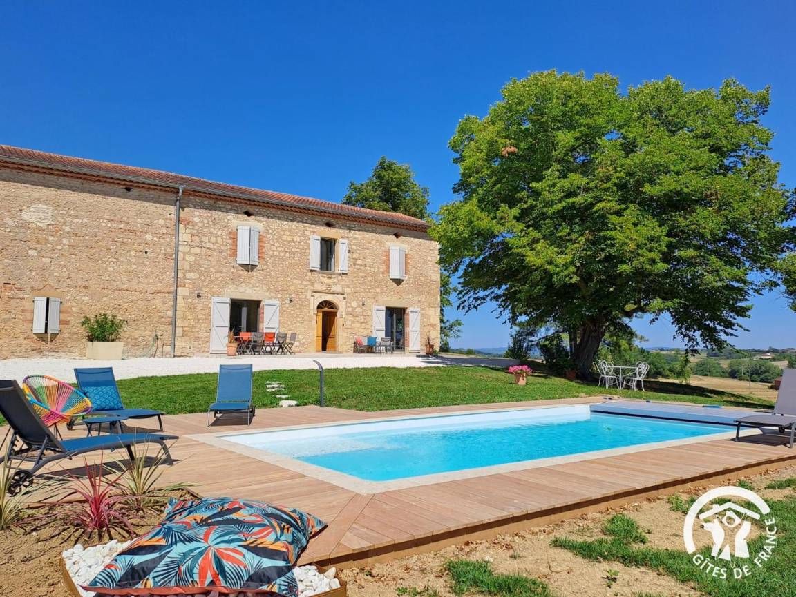 140 M² Gîte ∙ 3 Bedrooms ∙ 7 Guests - Albi