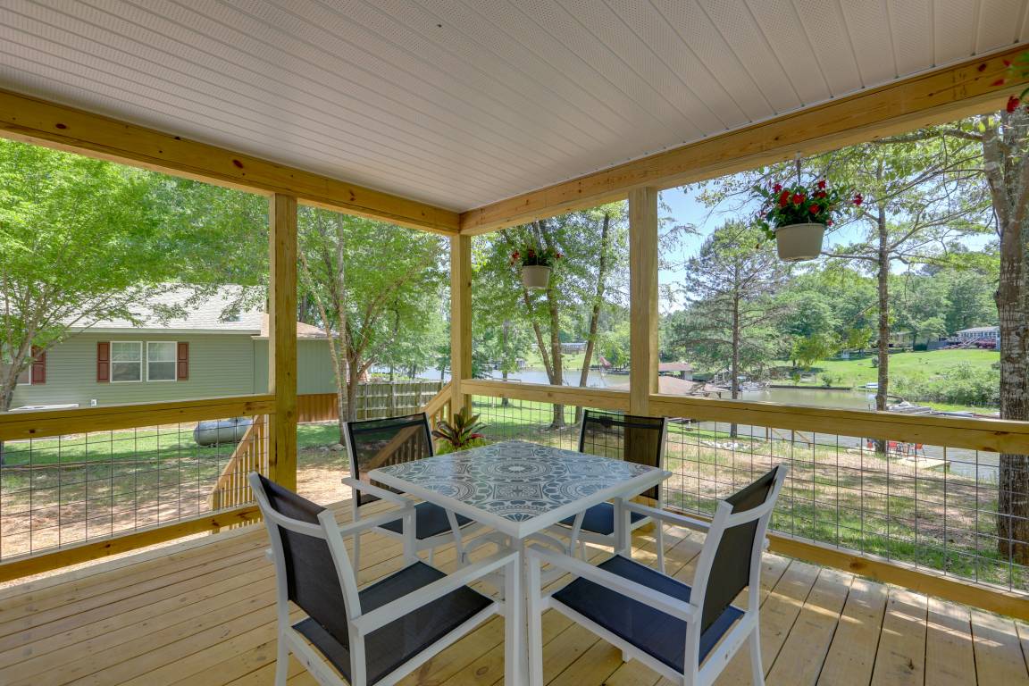 98 M² Cottage ∙ 2 Bedrooms ∙ 6 Guests - Lake Sinclair, GA