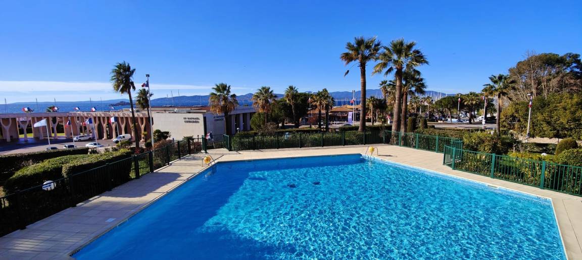 50 M² Apartment ∙ 1 Bedroom ∙ 4 Guests - Saint-Raphaël