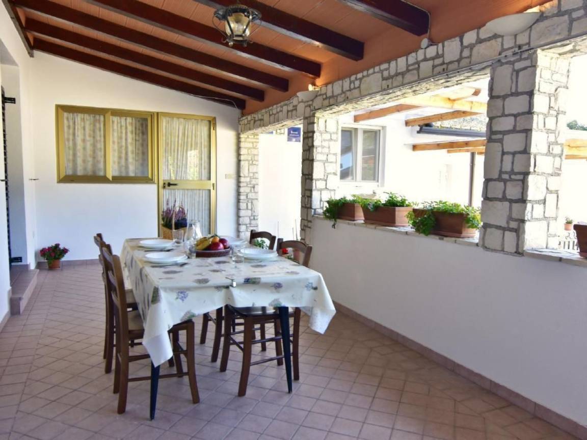 70 M² Ferienhaus ∙ 2 Schlafzimmer ∙ 6 Gäste - Piran
