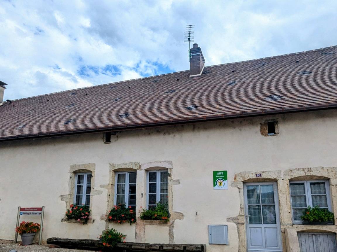210 M² Cottage ∙ 5 Bedrooms ∙ 14 Guests - Beaune