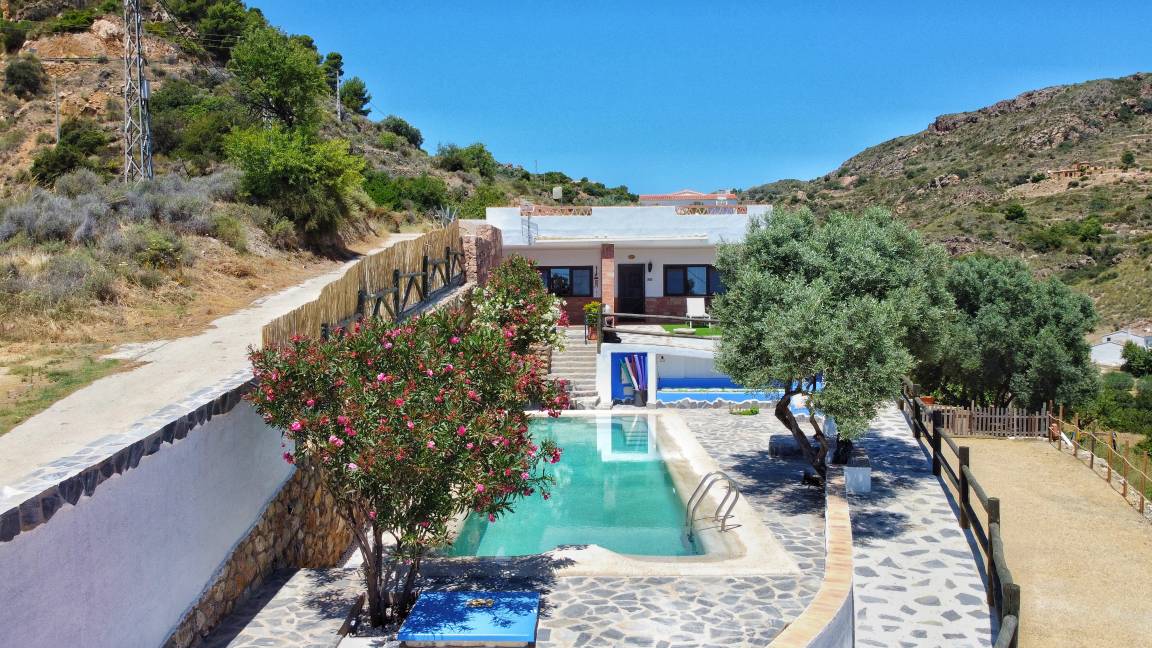 120 M² Villa ∙ 2 Bedrooms ∙ 4 Guests - Turre