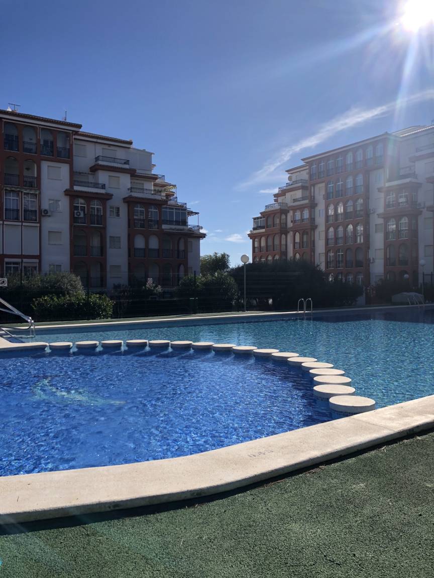 64 M² Apartamento ∙ 2 Habitaciones ∙ 4 Huéspedes - Guardamar del Segura
