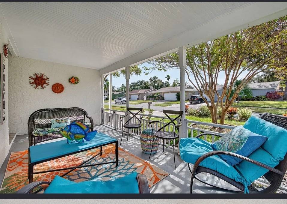 153 M² House ∙ 3 Bedrooms ∙ 9 Guests - Pinellas Park, FL