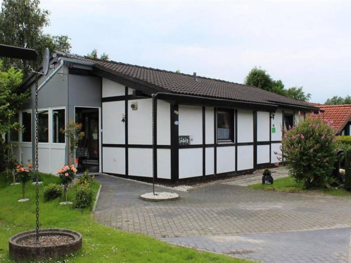 60 M² Ferienhaus ∙ 2 Schlafzimmer ∙ 4 Gäste - Butjadingen