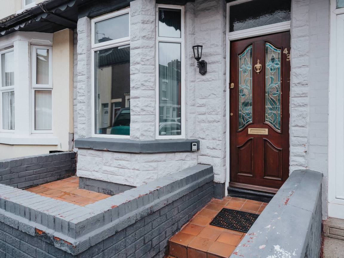 93 M² House ∙ 3 Bedrooms ∙ 5 Guests - Liverpool