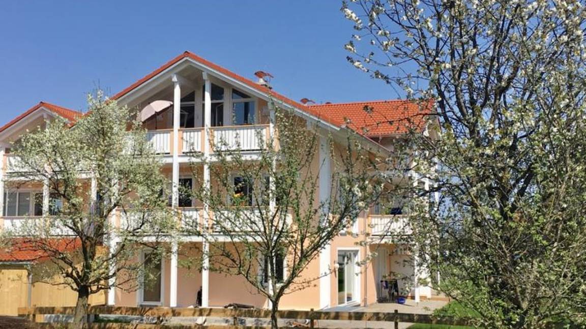 119 M² Apartment ∙ 2 Bedrooms ∙ 4 Guests - Chieming