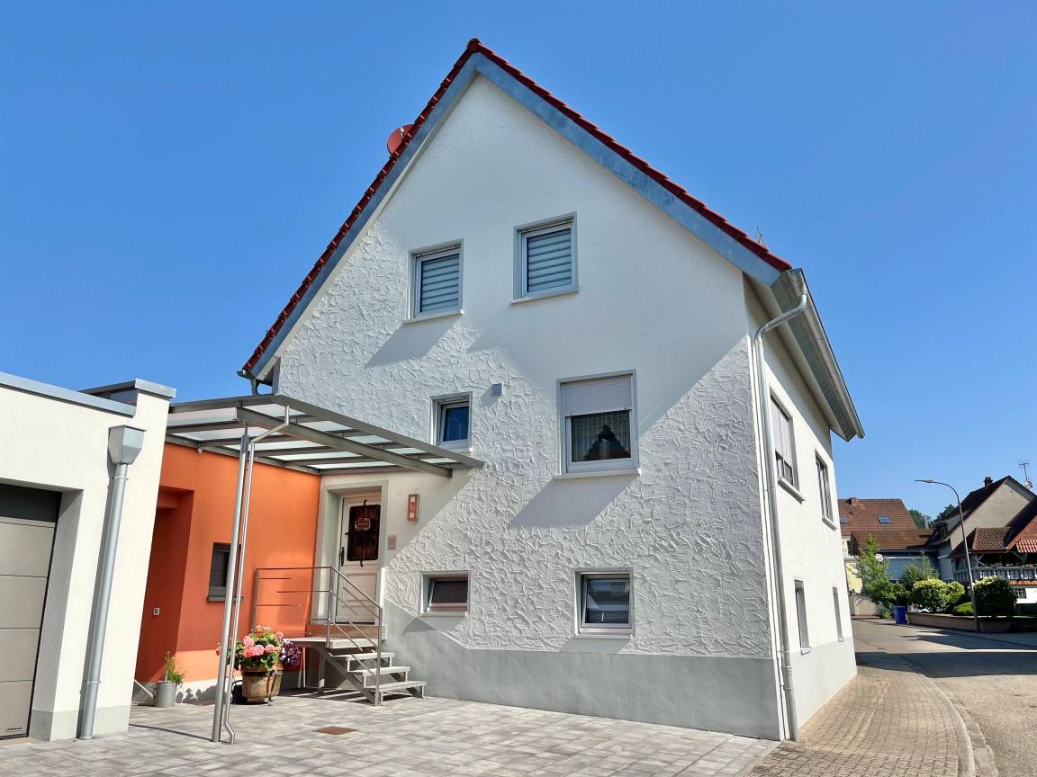 70 M² Ferienwohnung ∙ 1 Schlafzimmer ∙ 2 Gäste - Fischbach bei Dahn