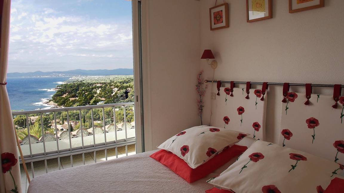 47 M² House ∙ 2 Bedrooms ∙ 4 Guests - Agay