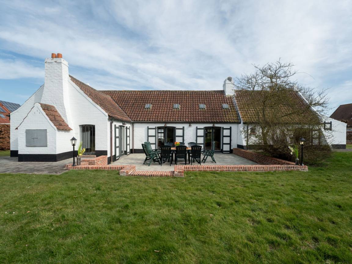 300 M² Ferienhaus ∙ 4 Schlafzimmer ∙ 12 Gäste - Bredene