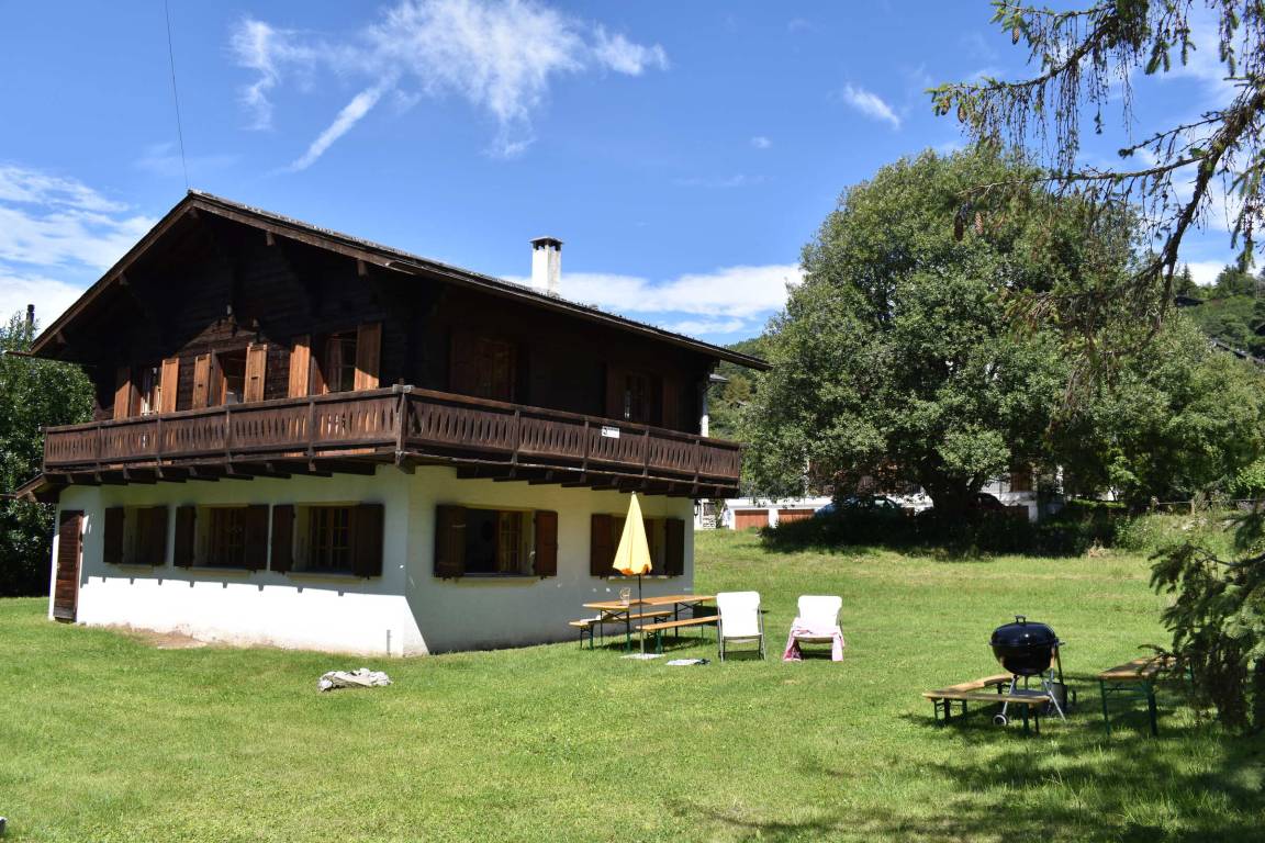 120 M² Chalet ∙ 4 Bedrooms ∙ 10 Guests - Vercorin