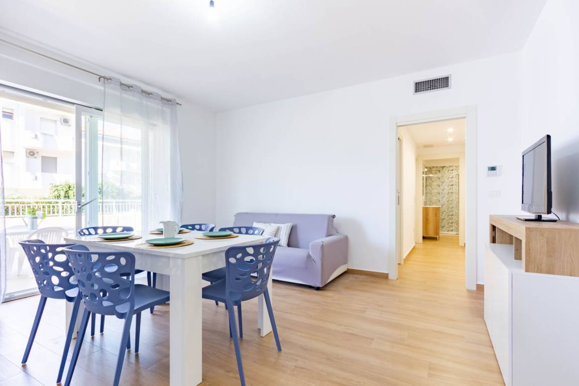 70 M² House ∙ 2 Bedrooms ∙ 6 Guests - Vasto
