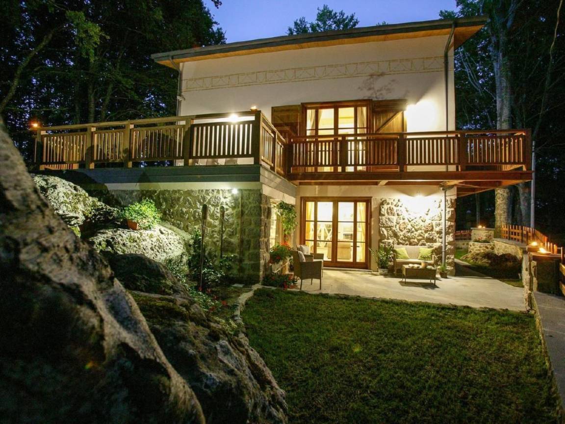 180 M² Casa Vacanza ∙ 5 Camere Da Letto ∙ 10 Ospiti - Abbadia San Salvatore