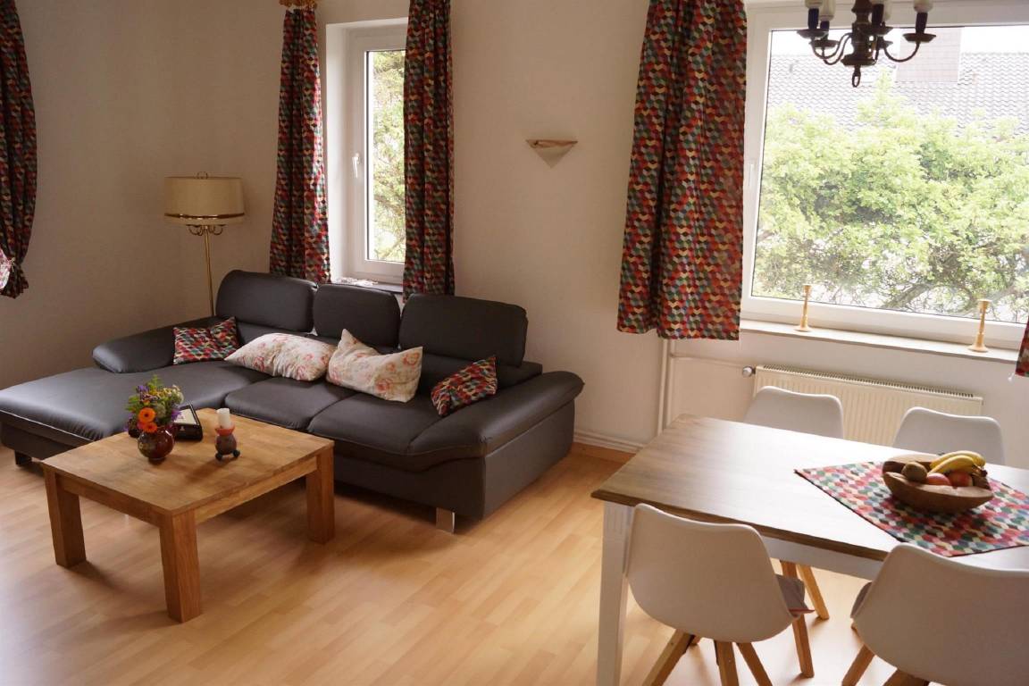 90 M² Dom ∙ 4 Sypialnie ∙ 6 Gości - Bad Pyrmont