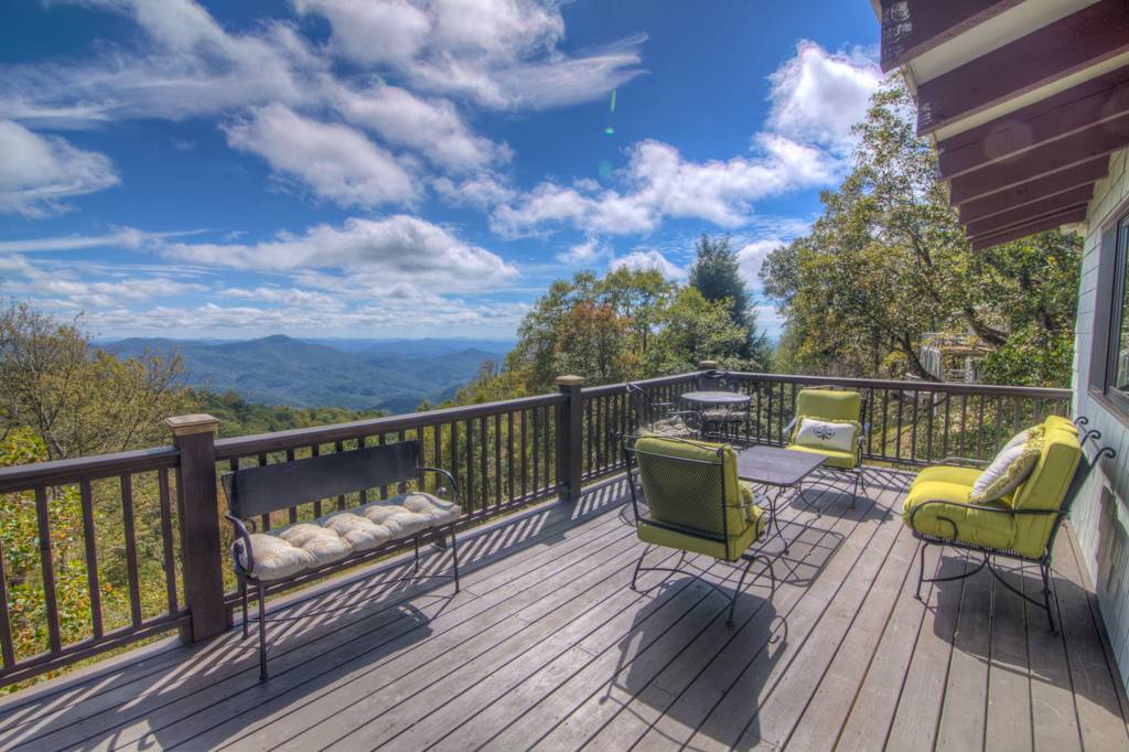 87 M² Cottage ∙ 2 Bedrooms ∙ 4 Guests - Blowing Rock, NC