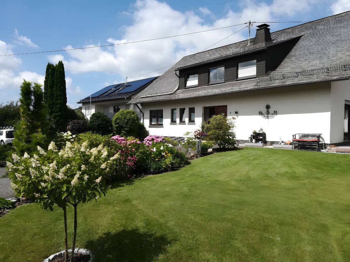 52 M² Ferienwohnung ∙ 1 Schlafzimmer ∙ 5 Gäste - Finnentrop