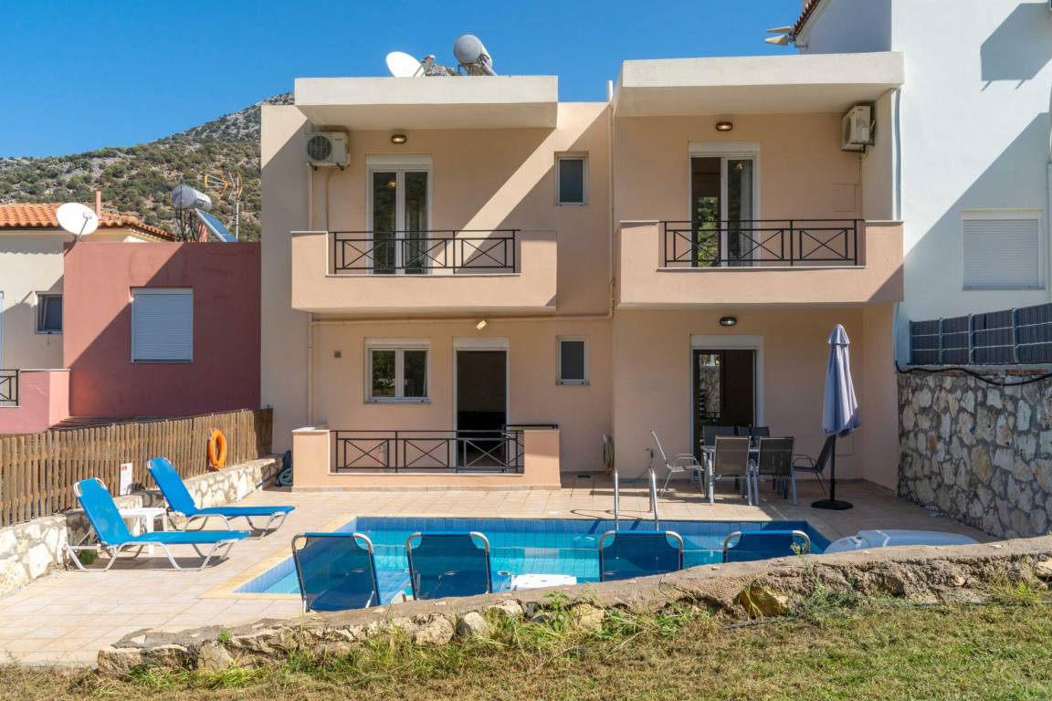 100 M² Villa ∙ 3 Bedrooms ∙ 6 Guests - Закинф