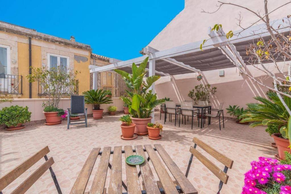 45 M² Apartment ∙ 1 Bedroom ∙ 4 Guests - Syracuse