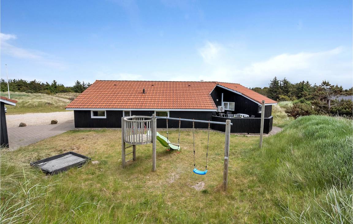 115 M² Maison De Vacances ∙ 4 Chambres ∙ 8 Personnes - Hvide Sande