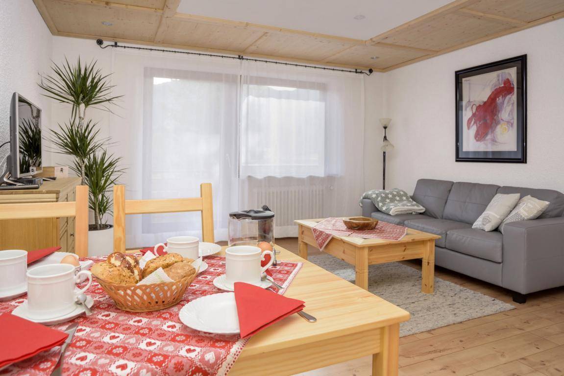 78 M² Ferienwohnung ∙ 2 Schlafzimmer ∙ 4 Gäste - Schattwald