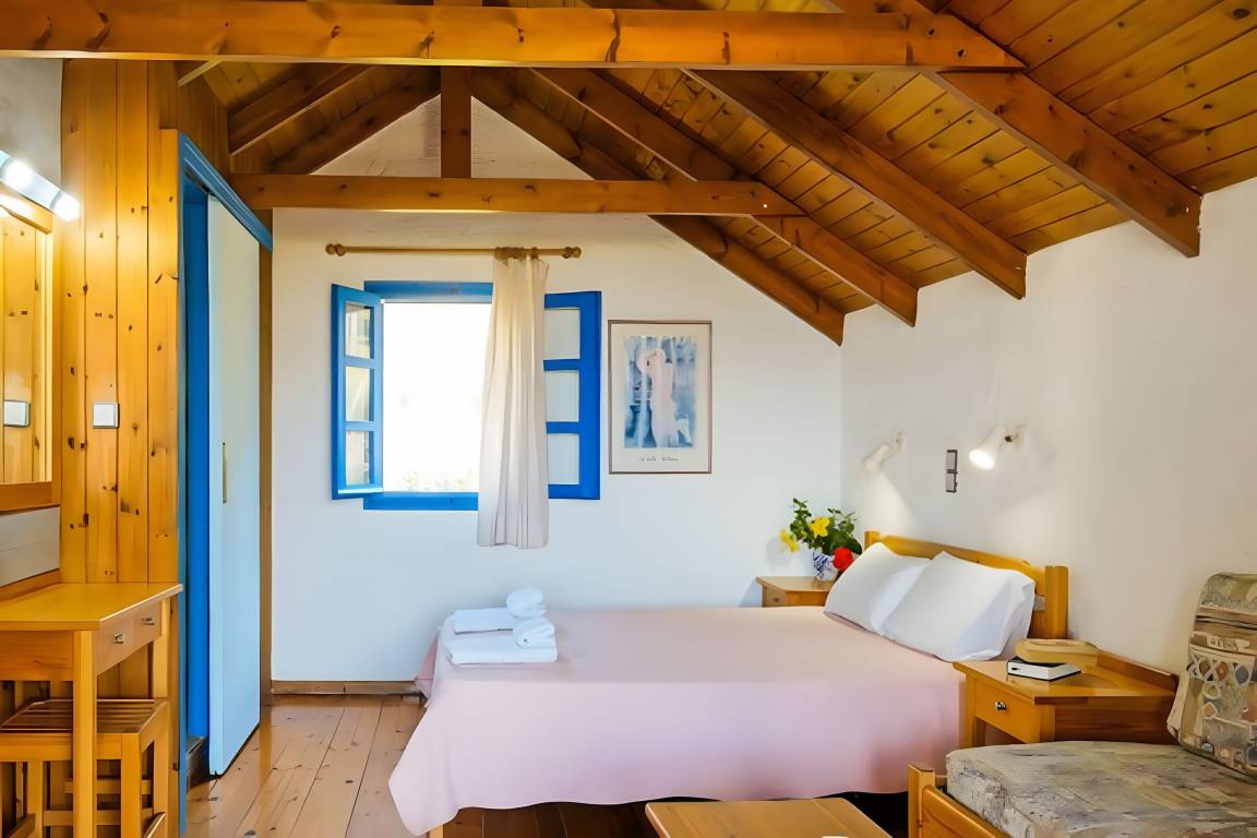 64 M² Cottage ∙ 2 Bedrooms ∙ 4 Guests - Crete