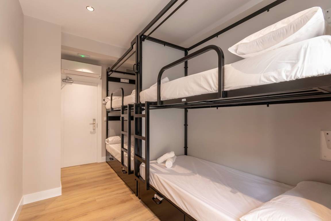 14 M² Hostel ∙ 1 Bedroom ∙ 1 Guest - Bilbao