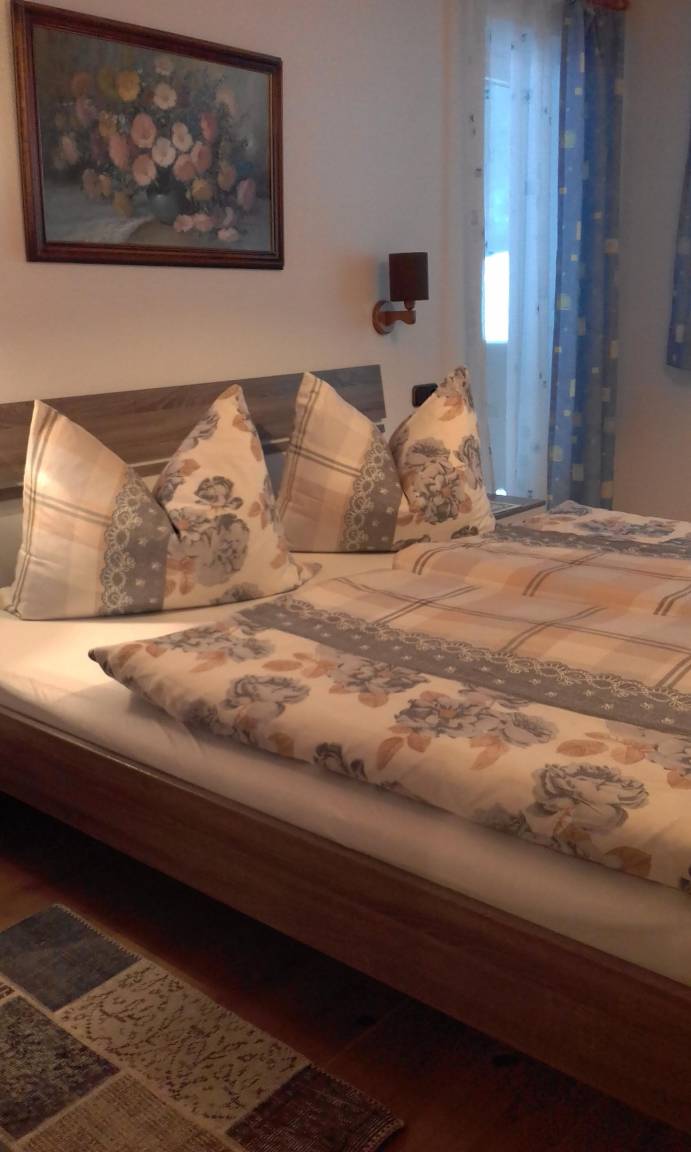 75 M² Ferienwohnung ∙ 1 Schlafzimmer ∙ 4 Gäste - Walchsee