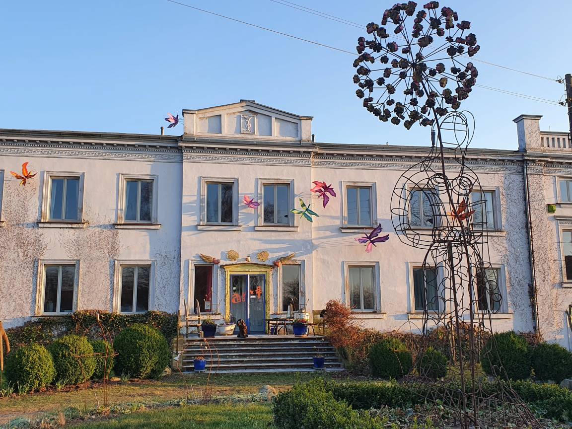 450 M² Ferienhaus ∙ 8 Schlafzimmer ∙ 25 Gäste - Dargun