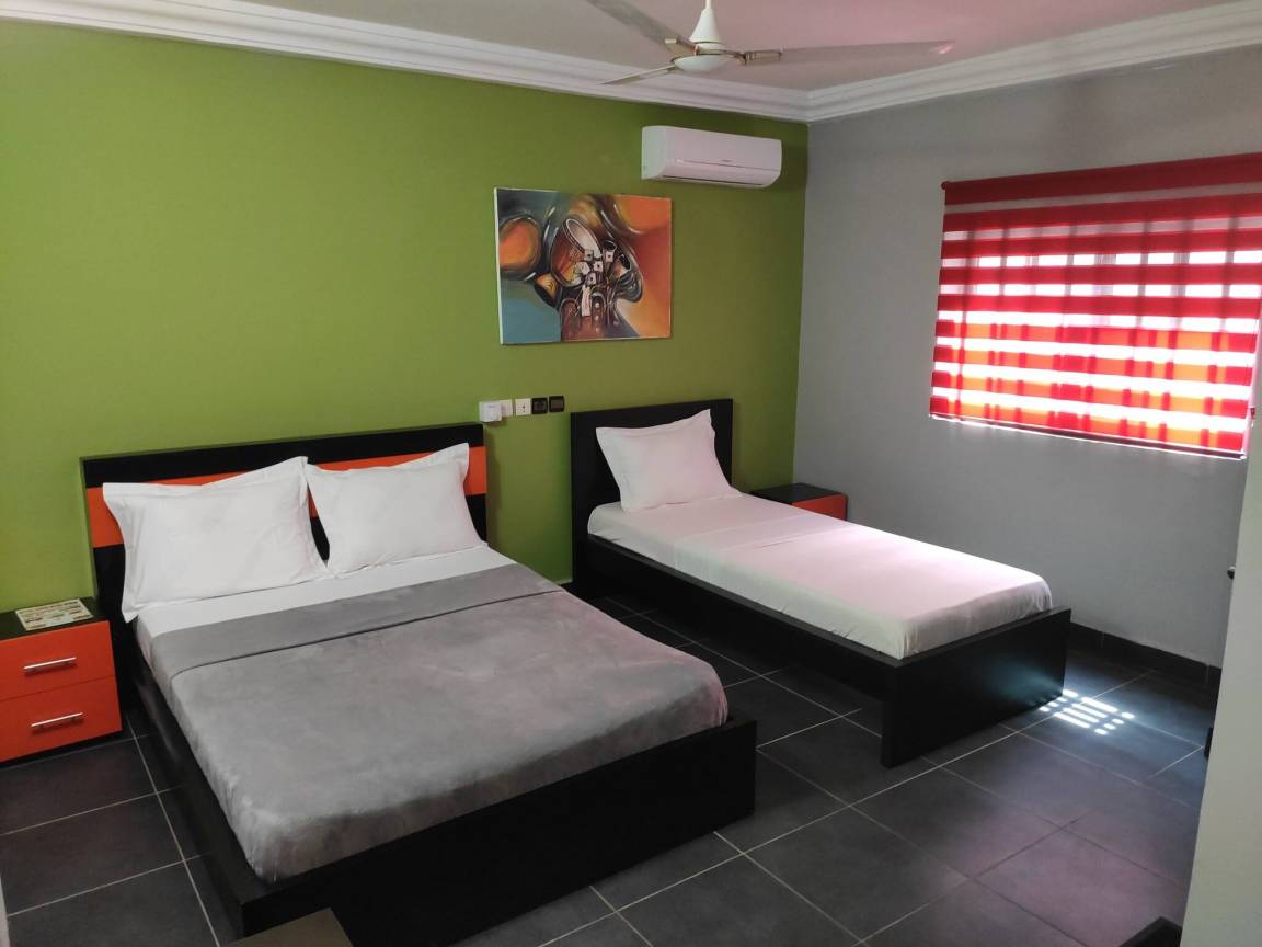19 M² Private Room ∙ 1 Bedroom ∙ 3 Guests - Lomé
