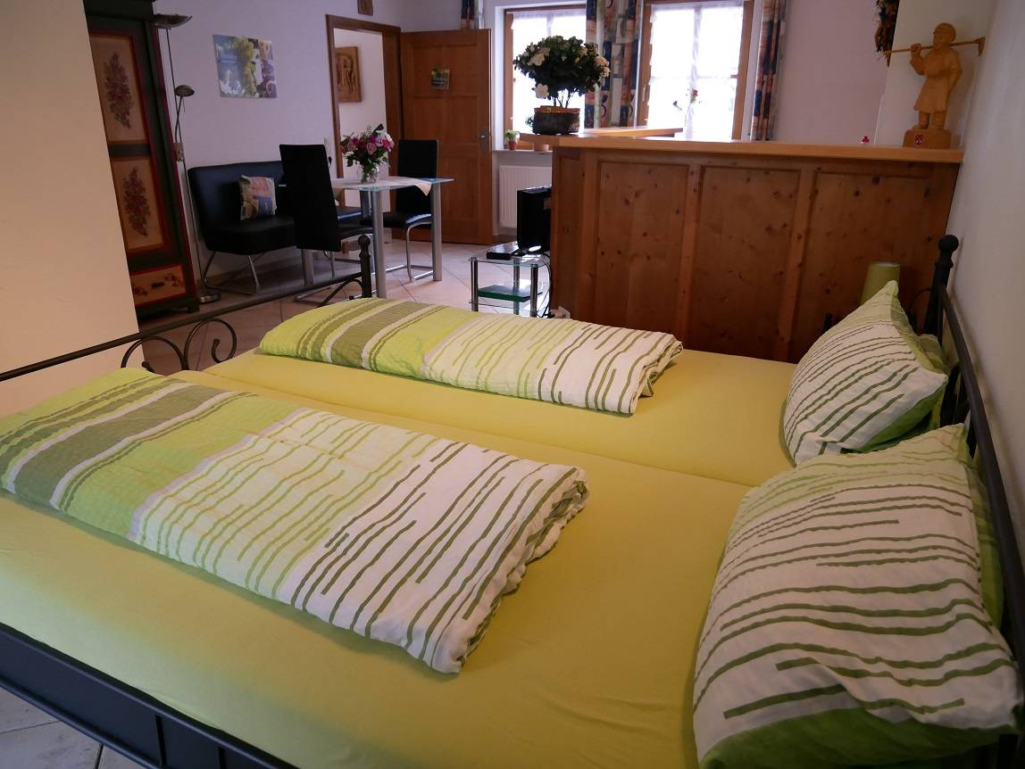 Ferienwohnung ∙ 1 Schlafzimmer ∙ 2 Gäste - Sommerach