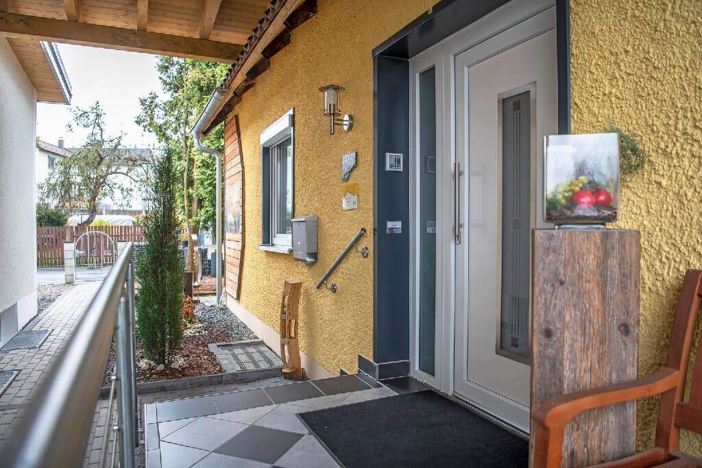 85 M² Ferienwohnung ∙ 1 Schlafzimmer ∙ 3 Gäste - Waidhaus
