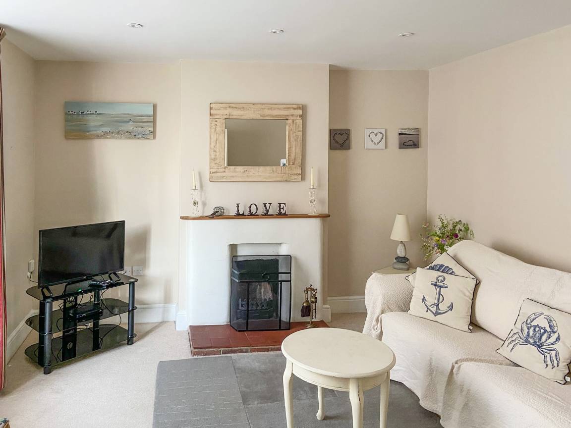 Cottage ∙ 3 Bedrooms ∙ 6 Guests - Sheringham