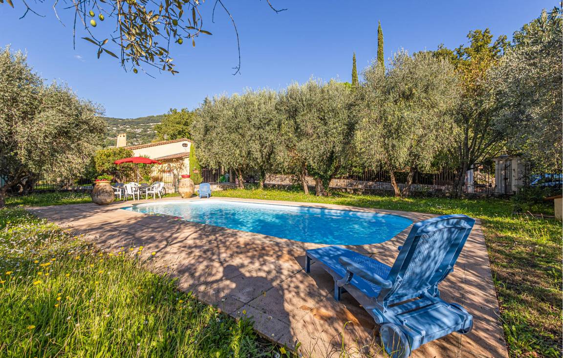 205 M² House ∙ 3 Bedrooms ∙ 6 Guests - Peymeinade